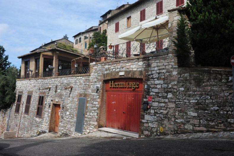 Locale commerciale in Vendita