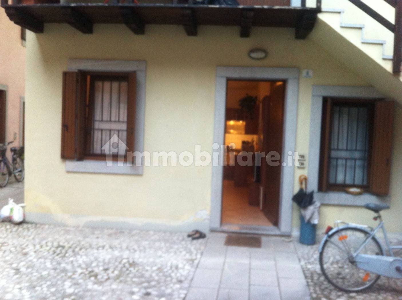 Trilocale via Baldissera 46, Volpe - Villalta, Udine
