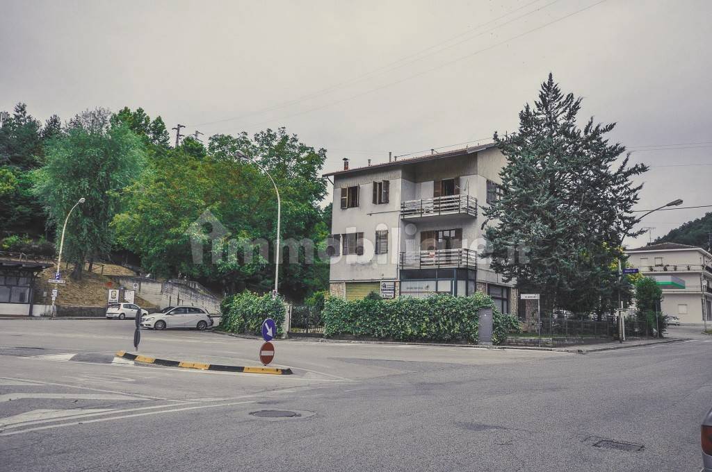 Appartamento via Roma, Centro, Comunanza