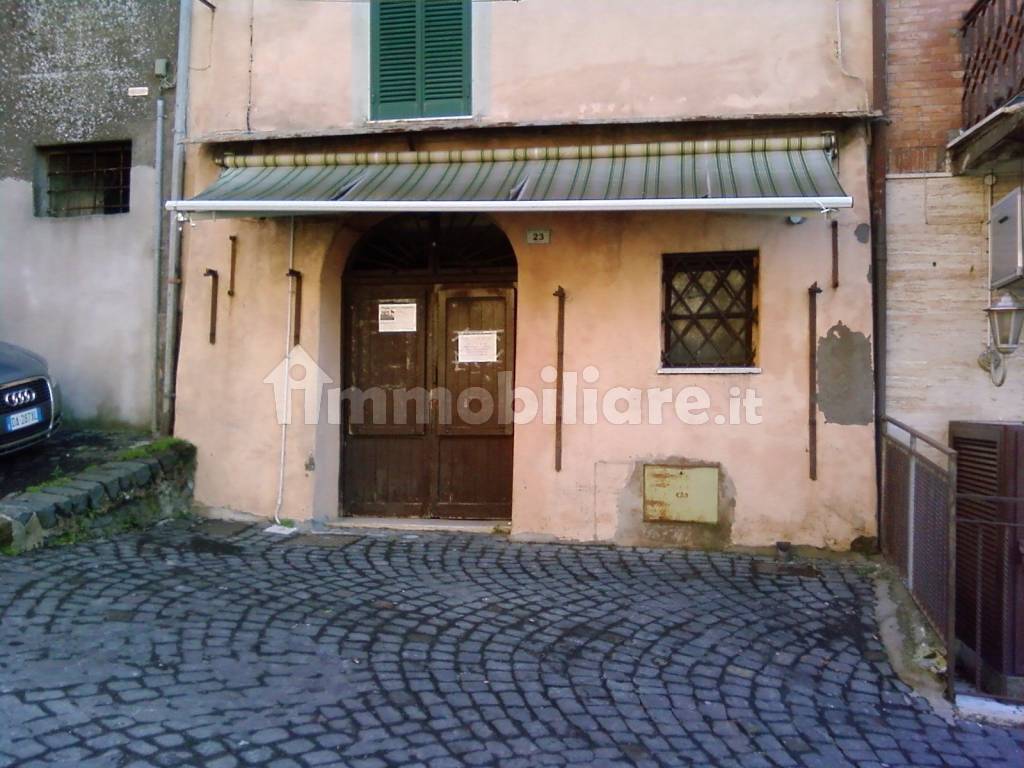 Locale commerciale via Roma 23, Rocca Priora, Rif. 57646146 ...