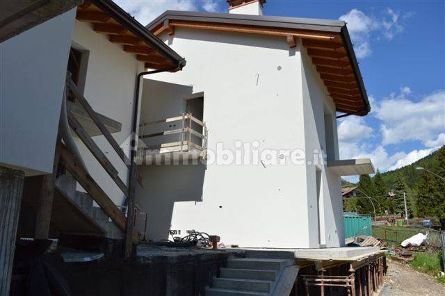 Trilocale Strada Provinciale ex Strada Statale 671 84, Centro, Castione della Presolana