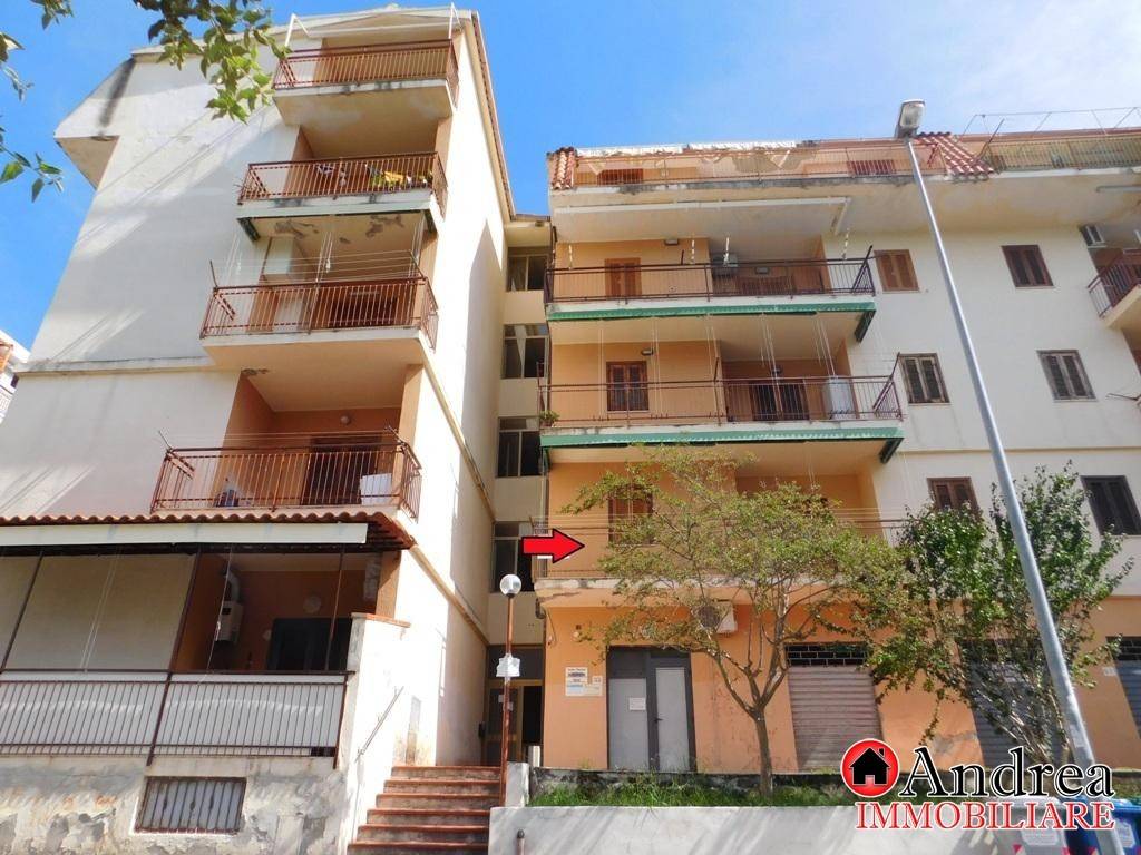 Quadrilocale via Pietro Mancini, Cotura, Scalea