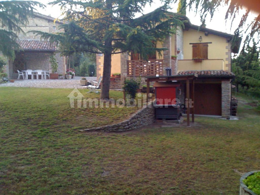 Affitto Casale in Strada Provinciale 103 Monte Santa Maria Tiberina ...