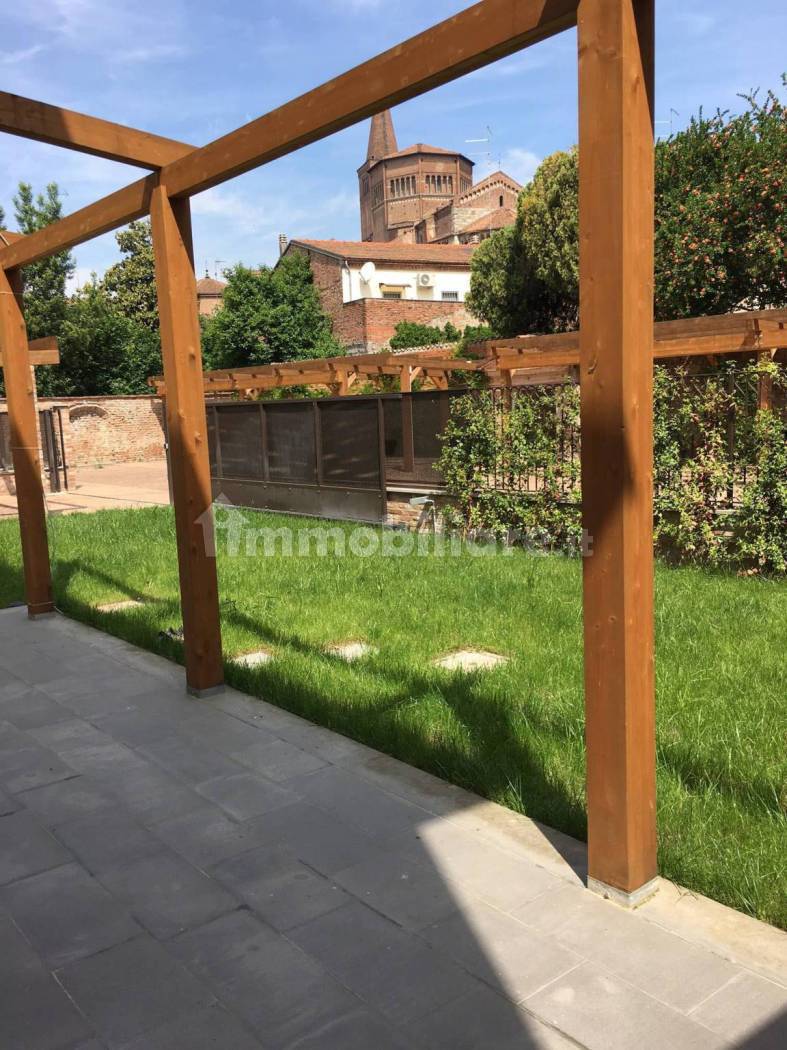 Terratetto unifamiliare 200 m², nuova, Politecnico - Scalabrini, Piacenza