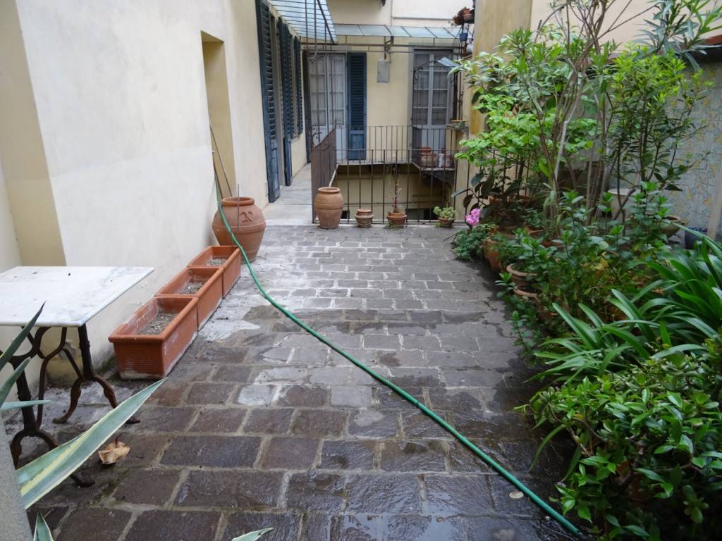 Appartamento piazza San Paolo All&#x27;Orto 21, San Francesco, Pisa