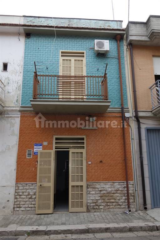 Trilocale via Fratelli Cairoli 90, San Severo