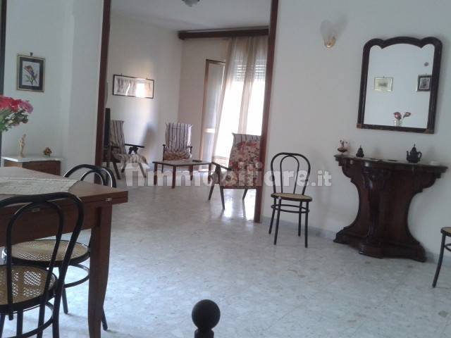 Appartamento via Catanzaro 12, Cirò Marina