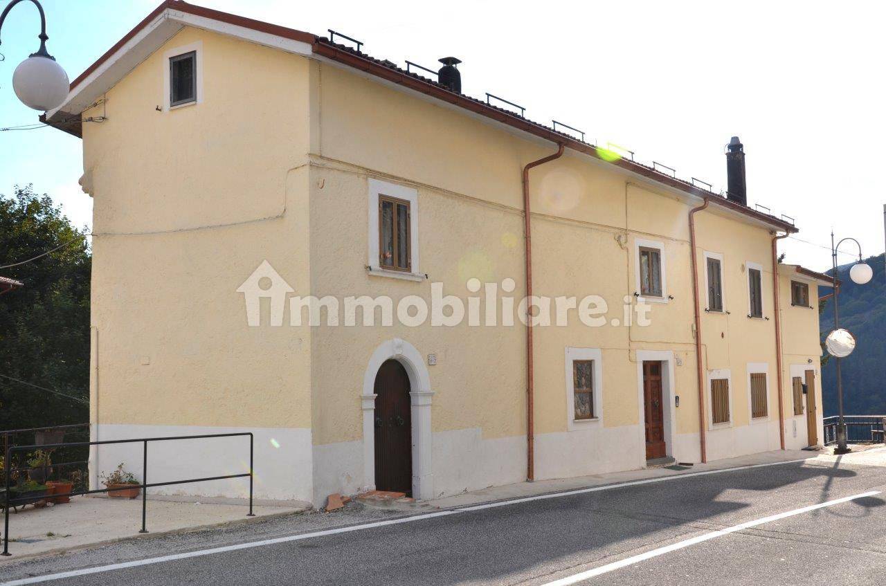 Trilocale Strada Statale del Parco Regionale Sirente-Velino, Centro, Ovindoli