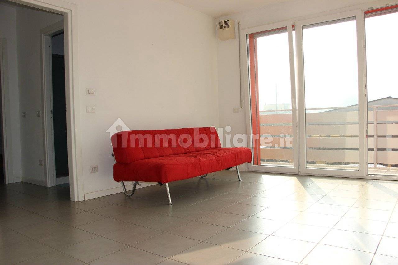 Bilocale via Francesco Scotti, San Martino in Strada