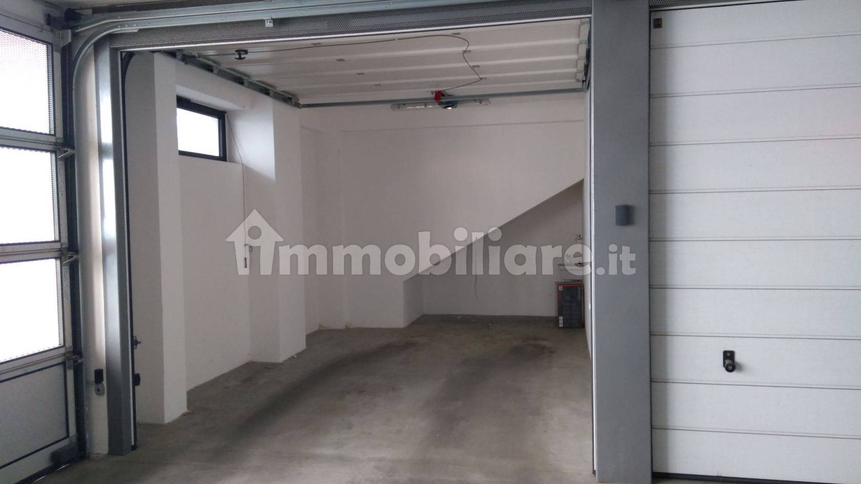 Garage - Box in Vendita