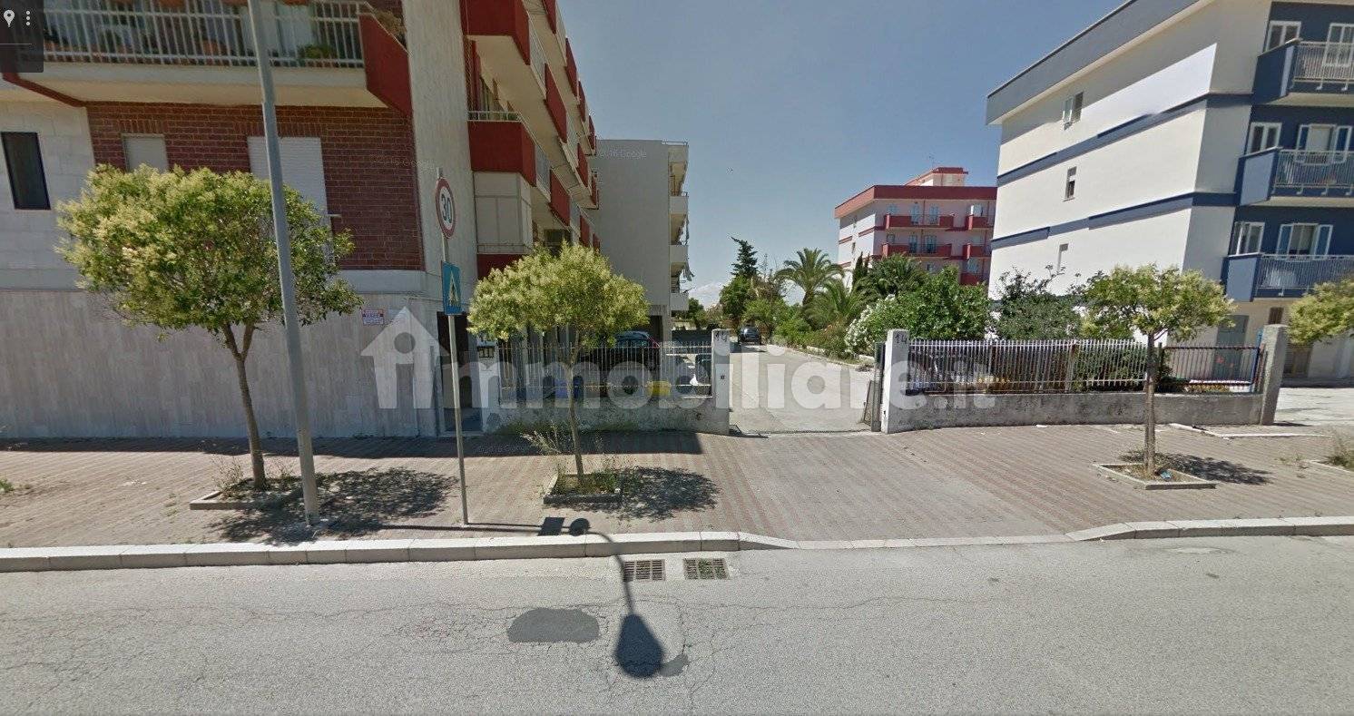 Garage - Box in Vendita