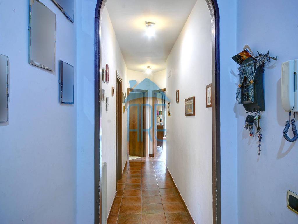 Vendita Attico in via Camillo Benso di Cavour 6 Frascati. Buono stato ...