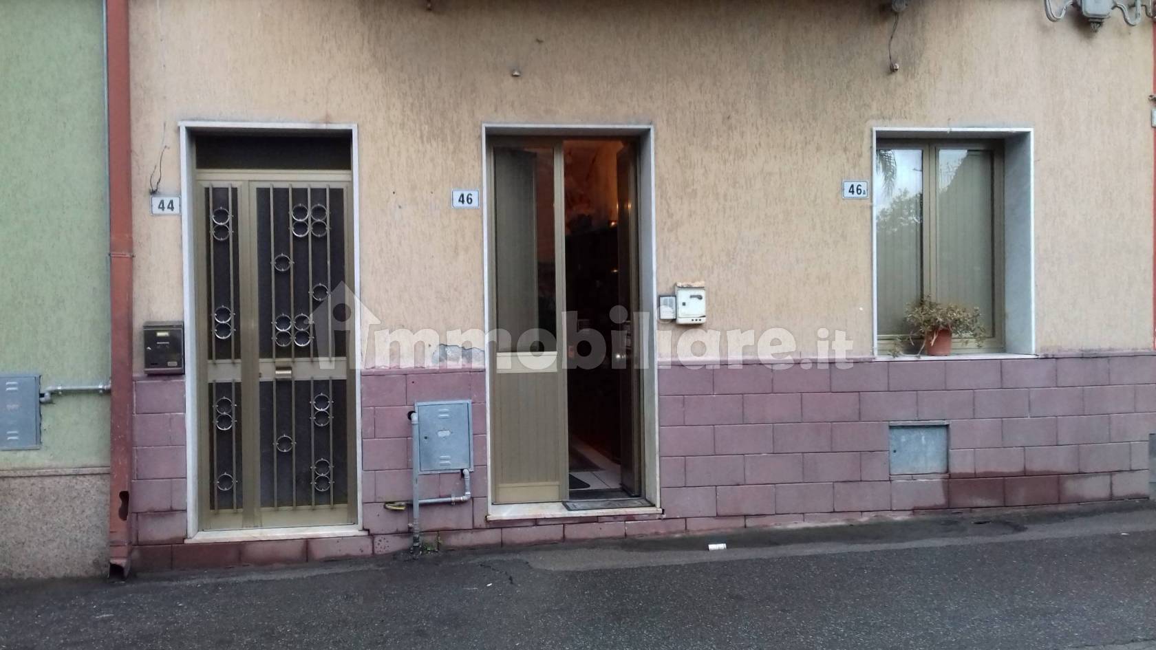 Trilocale via Stazione 2, Centro, Mascali