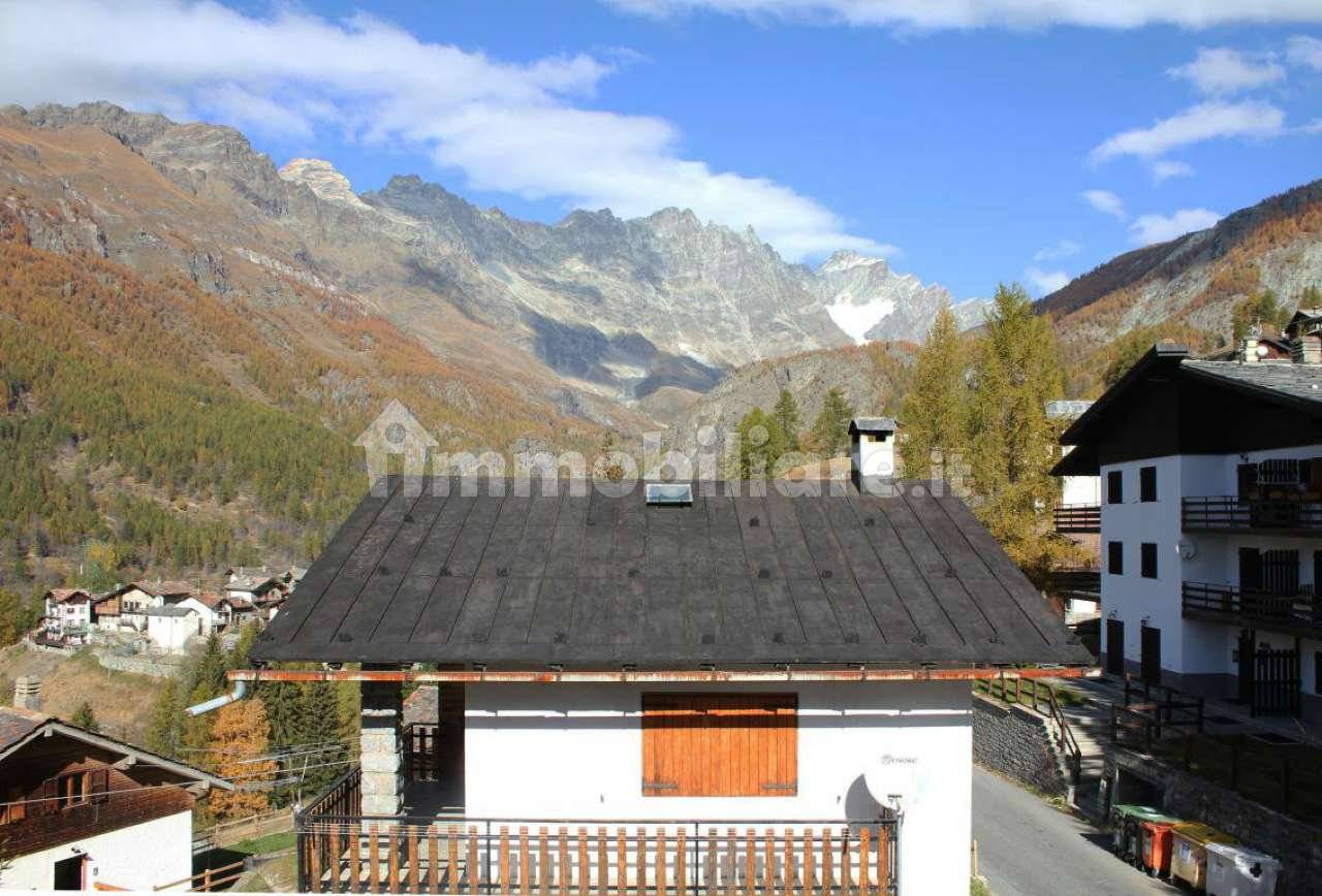 Bilocale frazione Bringaz 28, Paquier, Valtournenche