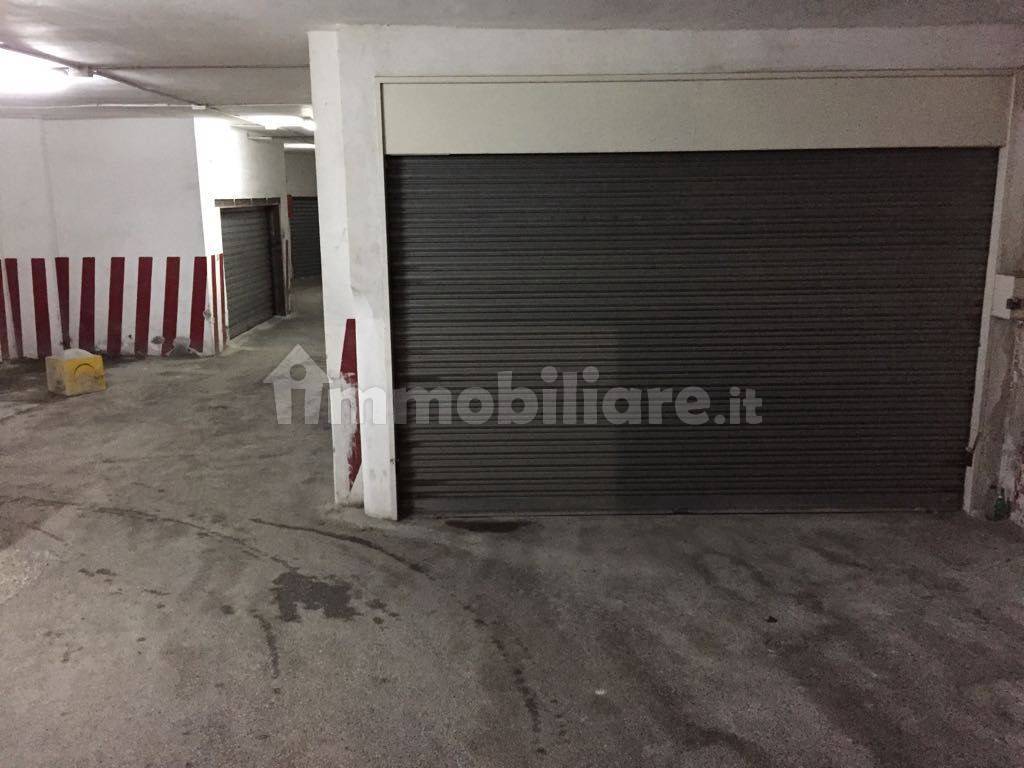 Garage - Box in Vendita