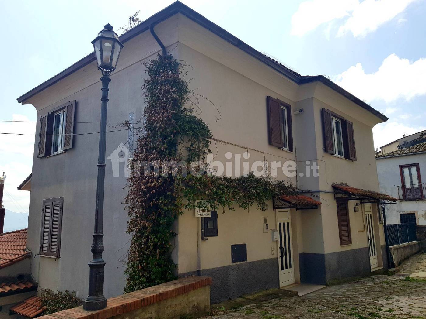 Trilocale via San Pietro De Ferraris, Montefusco