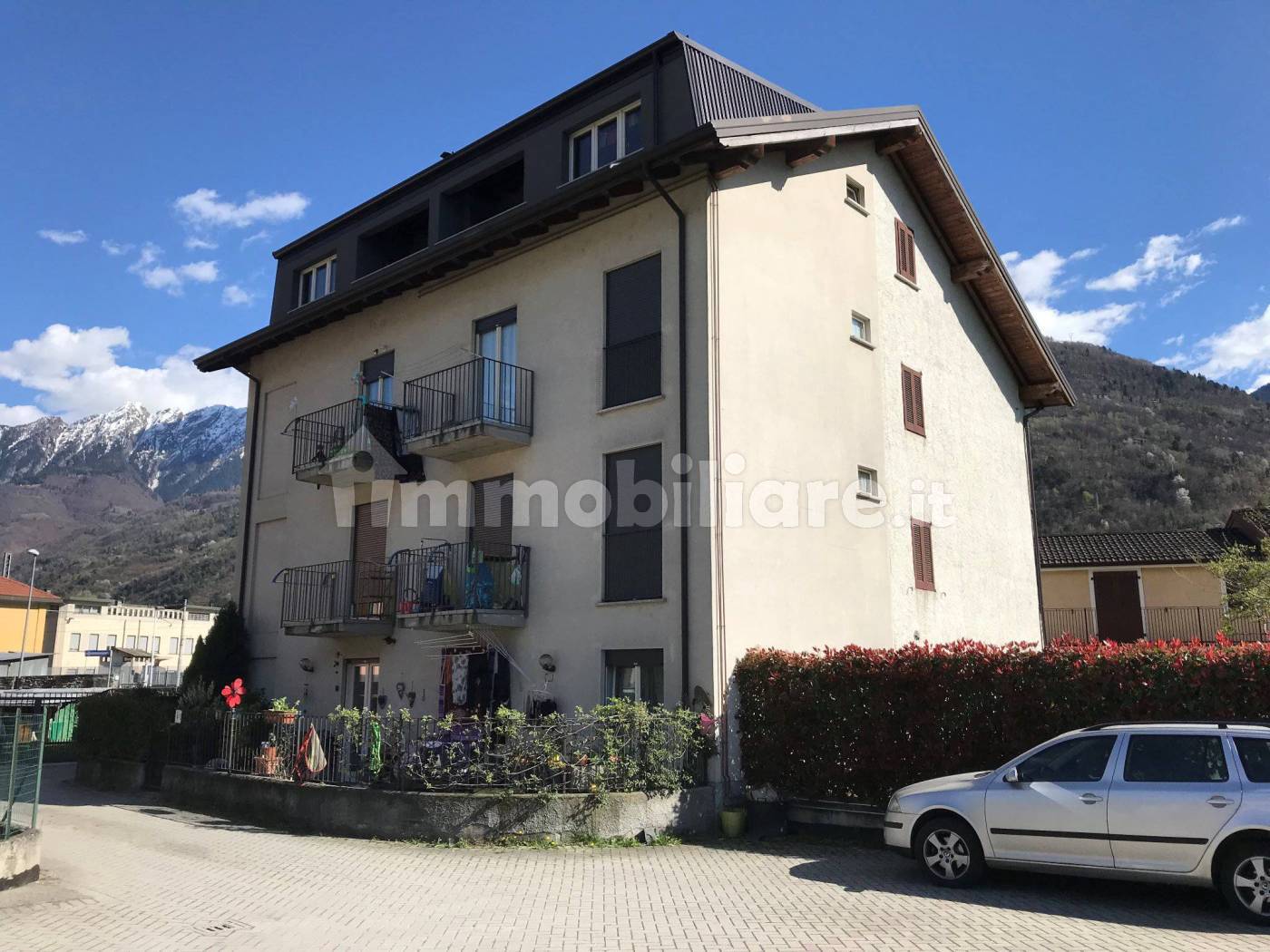 Bilocale via Prada 37, Centro, Morbegno