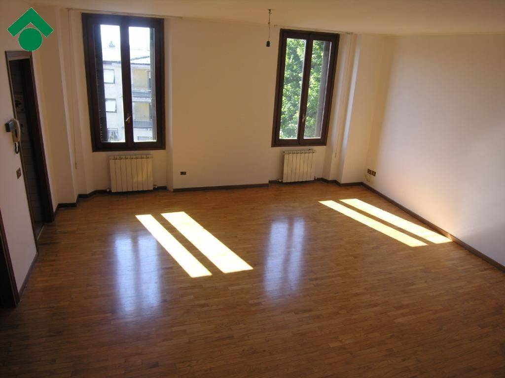 Quadrilocale via xxv aprile, -1, Centro, Costa Masnaga