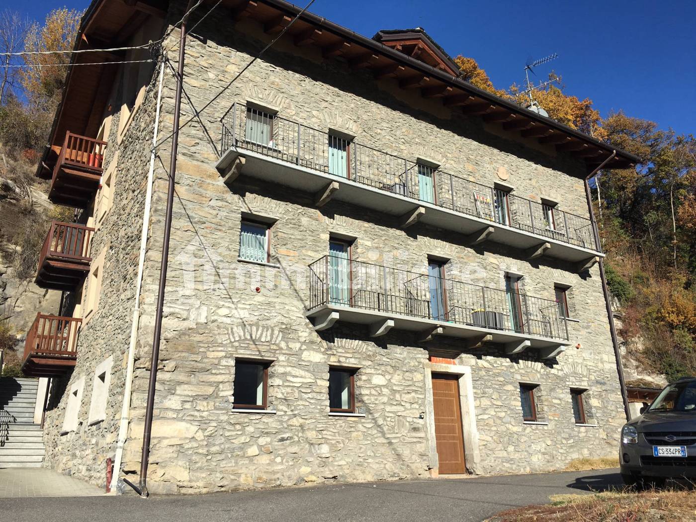 Quadrilocale ottimo stato, piano terra, Sarre