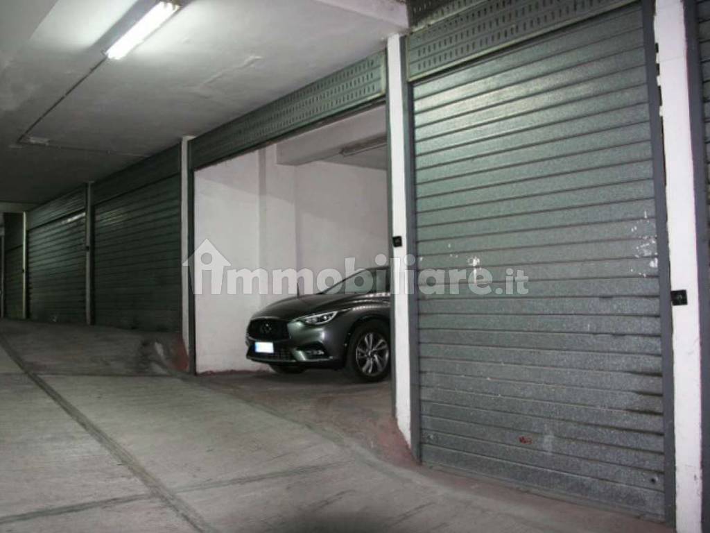 Posto auto - moto via Sabino Nespolo, Roma, Rif. 68544099 - Immobiliare.it