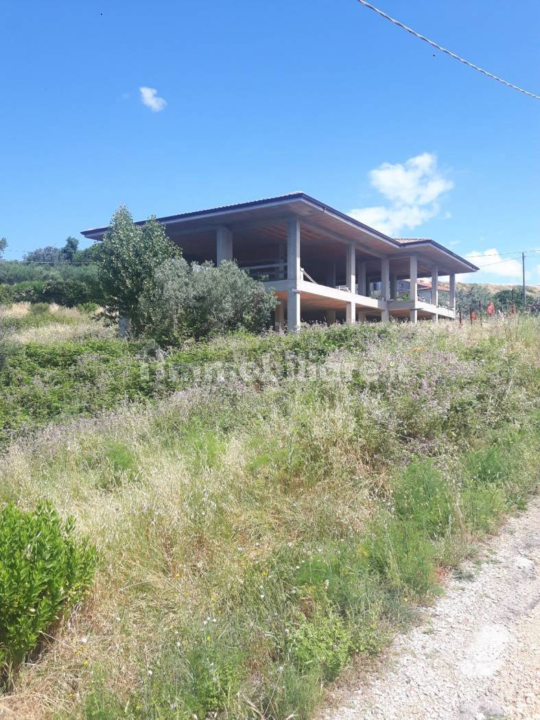Villa unifamiliare Strada Provinciale Sessa-Mignano, Sessa Aurunca