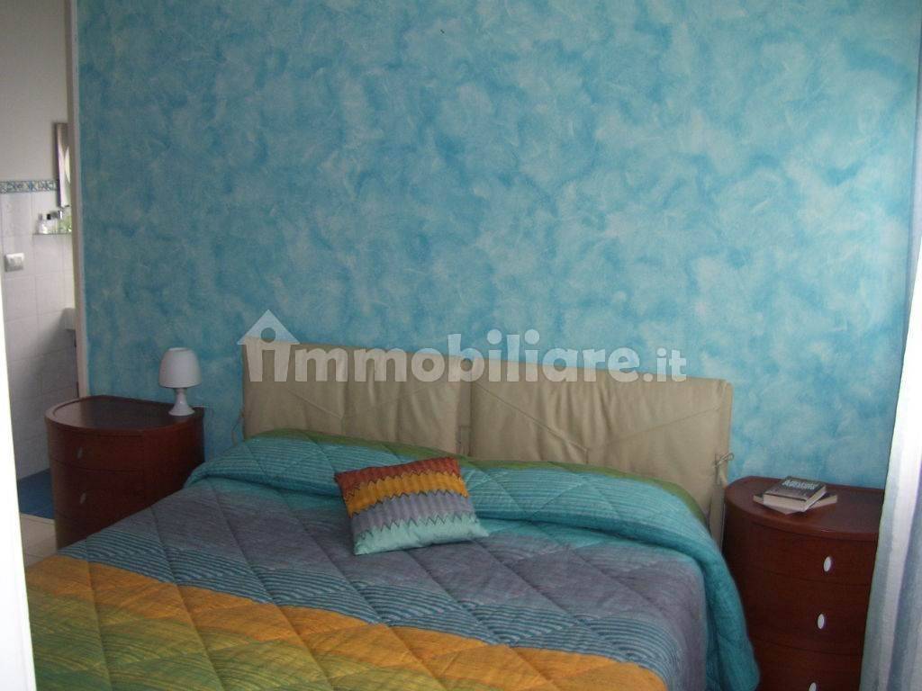 Appartamento buono stato, Centro, Ragusa