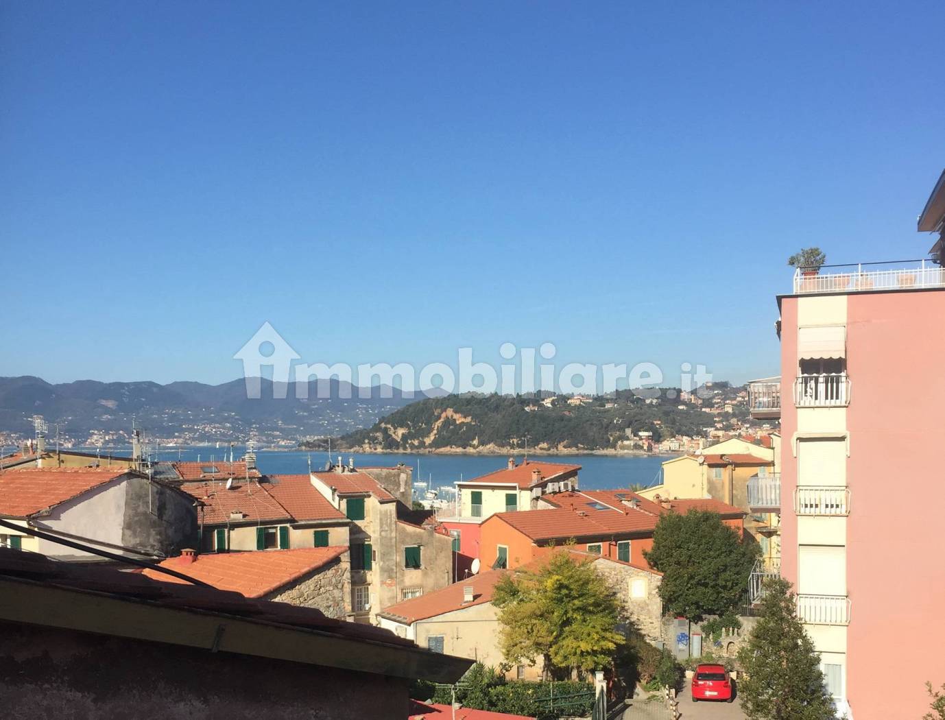 Monolocale via Camillo Benso di Cavour, Lerici Paese, Lerici