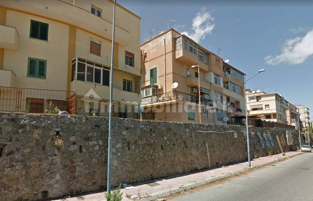 Bilocale viale Regina Elena 109, Libertà, Messina