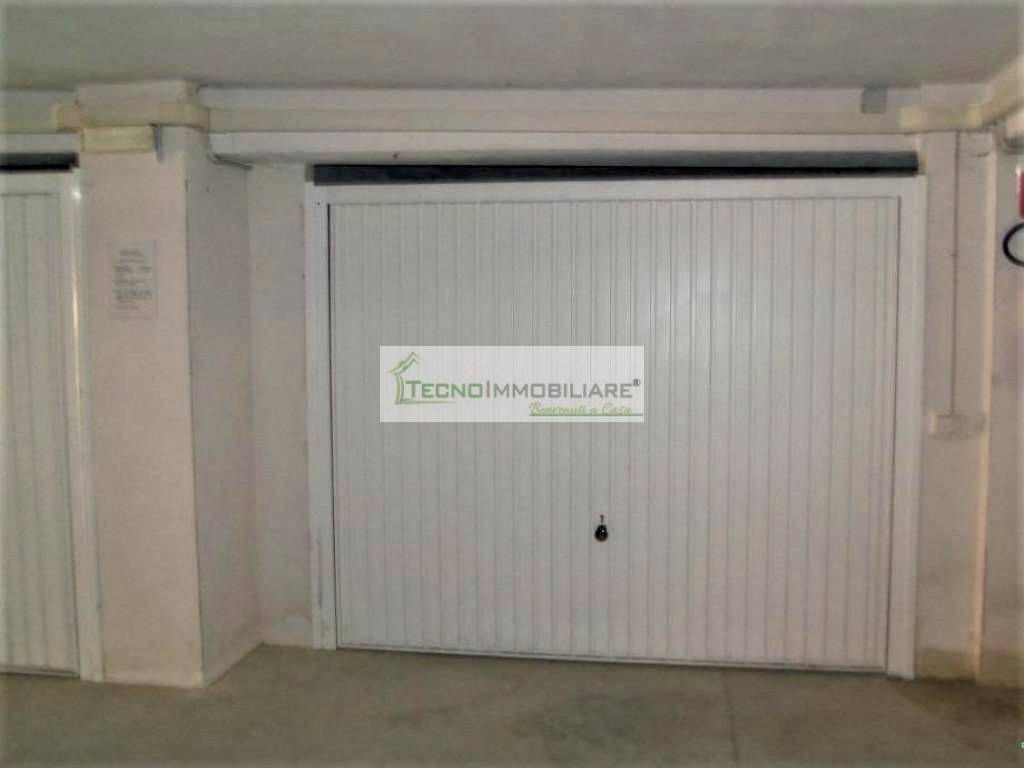 Garage - Box in Vendita