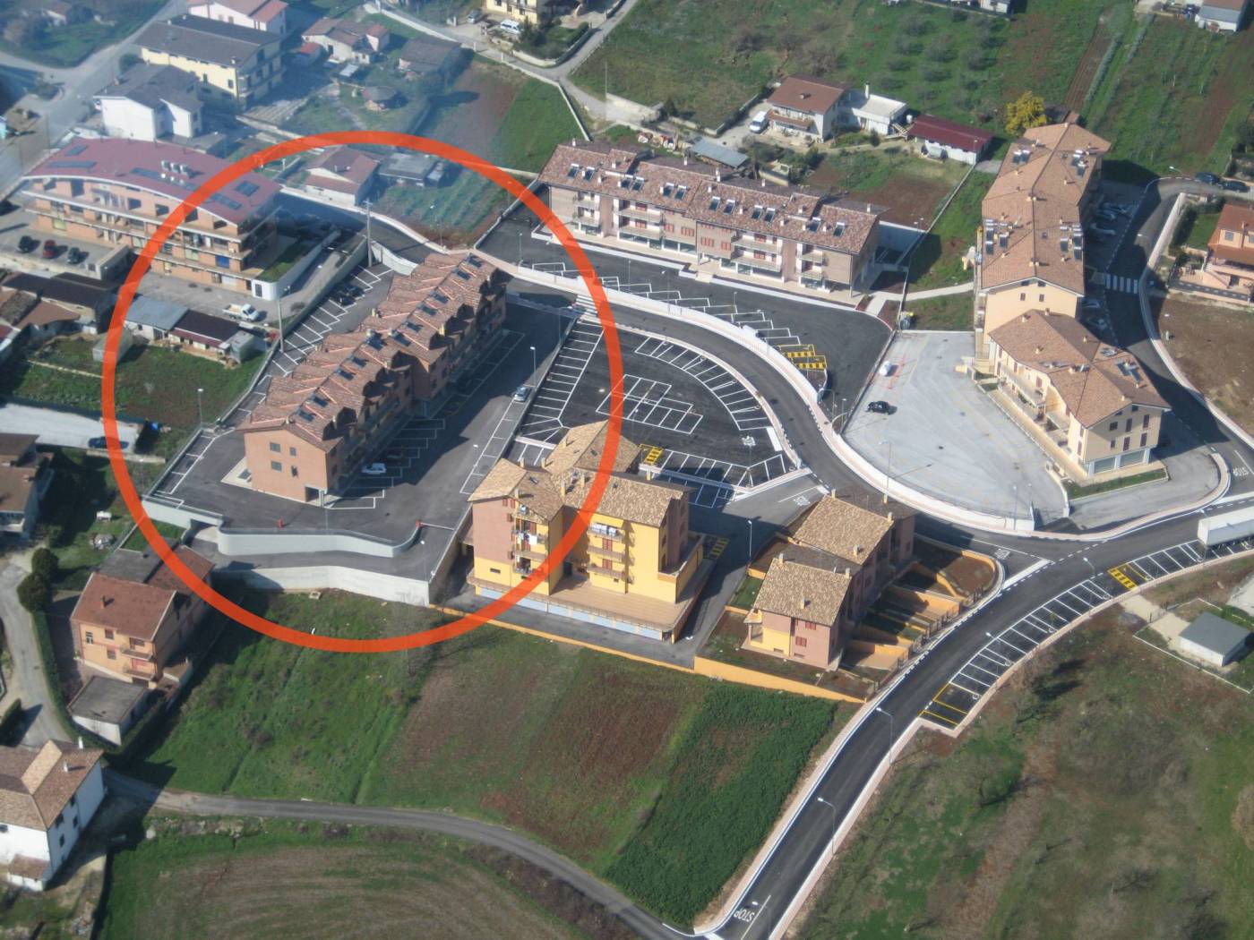 Locale commerciale in Vendita