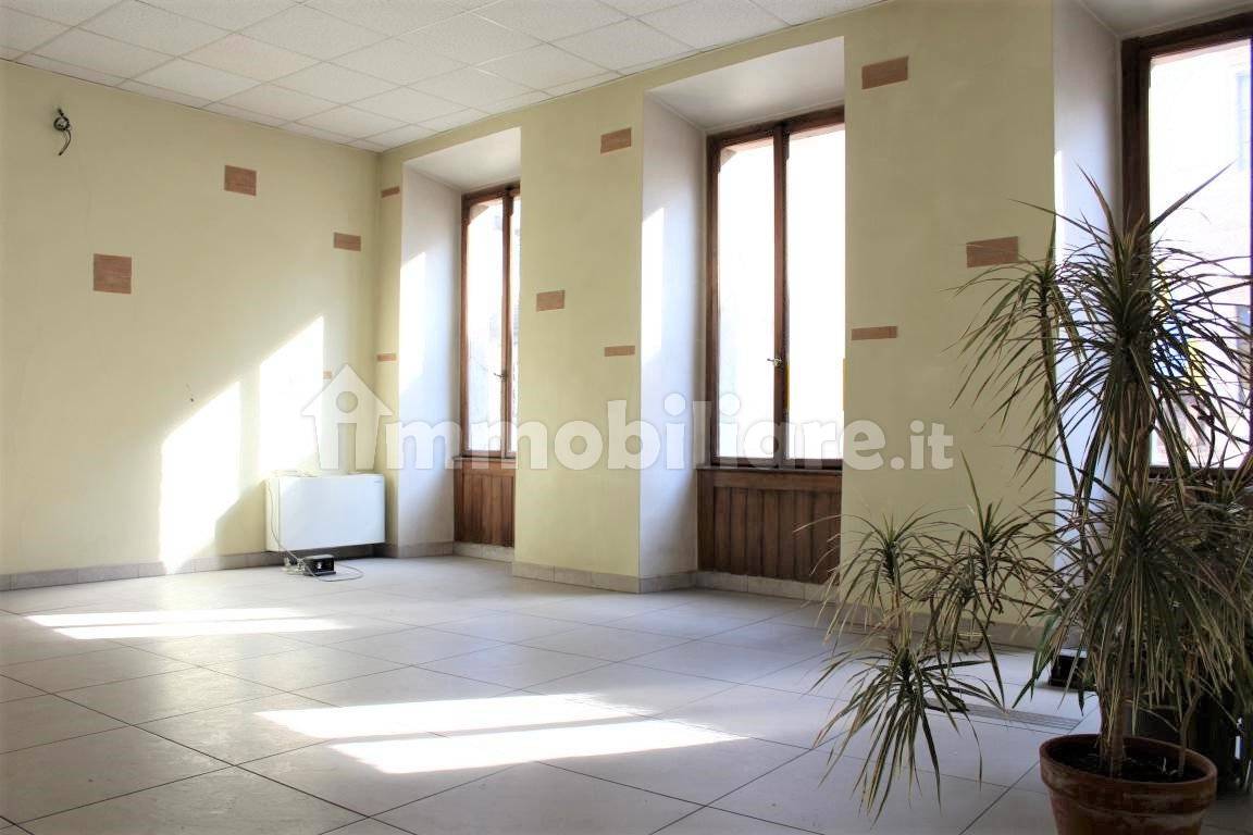 Quadrilocale via Roma 52, Centro Storico, Trento