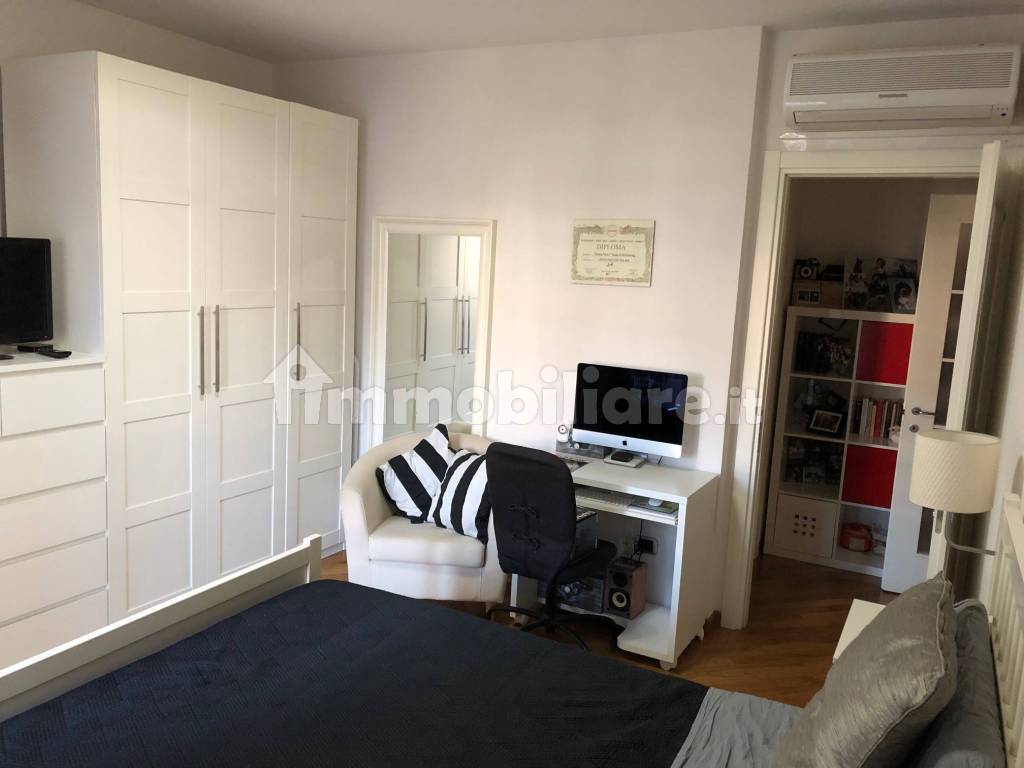 Affitto Appartamento Calenzano. Posto auto, con terrazza, rif. 74018768