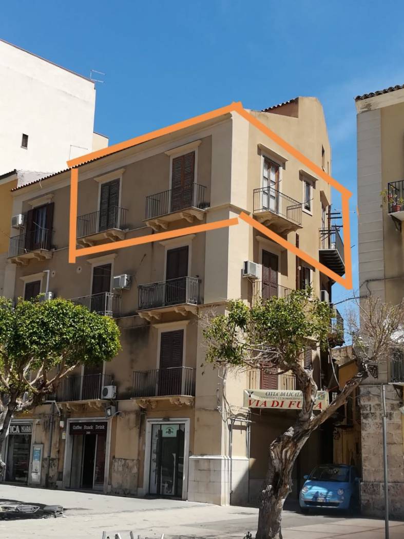 Trilocale via Patti 3, Centro, Licata