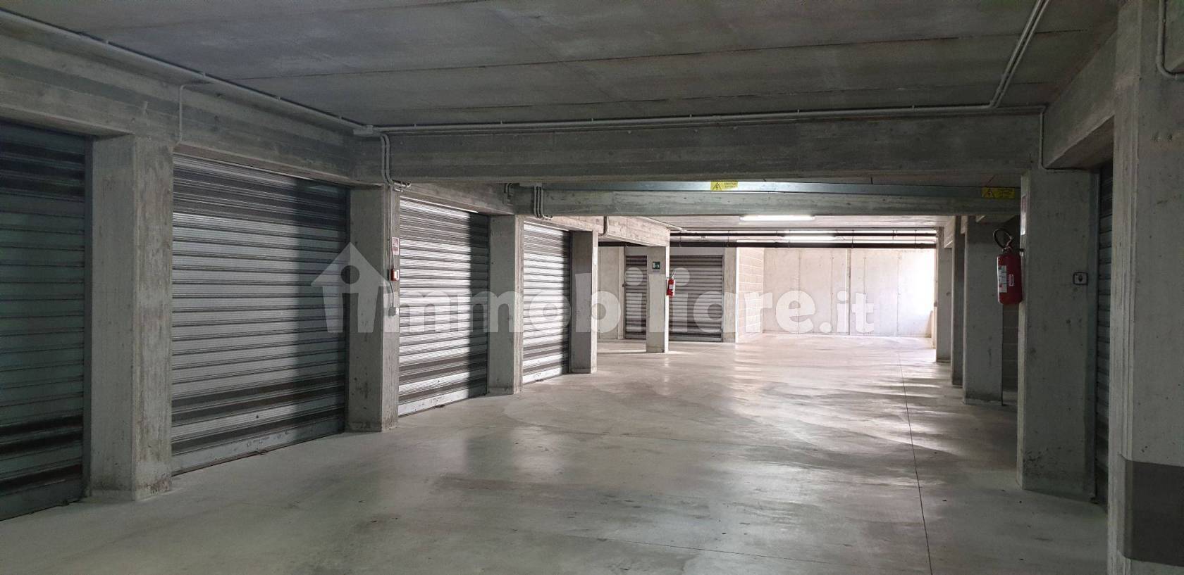 Garage - Box in Vendita