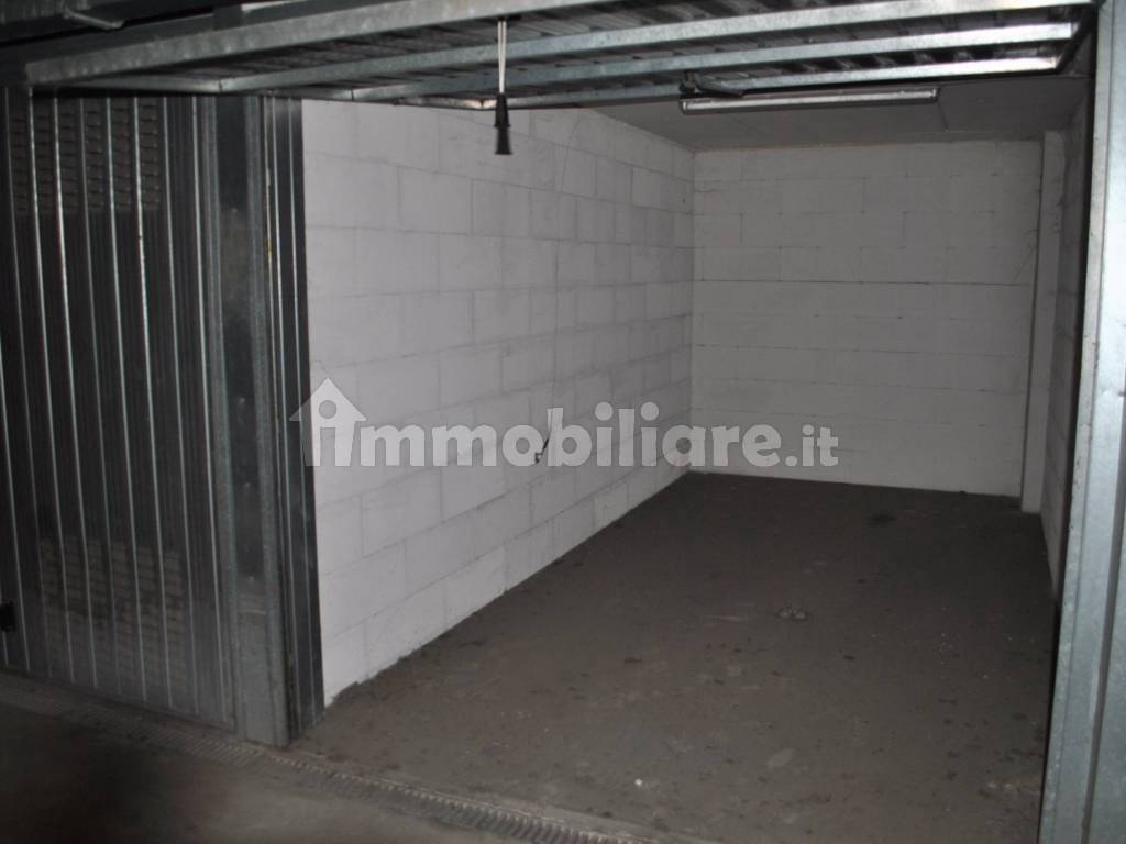 Garage - Box in Vendita