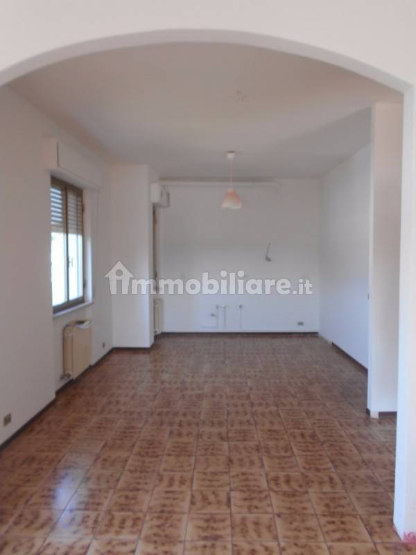 Quadrilocale via Veneto 24, Monsano