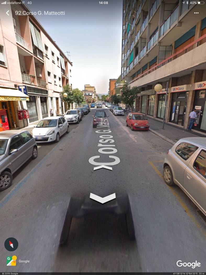 Locale commerciale in Vendita