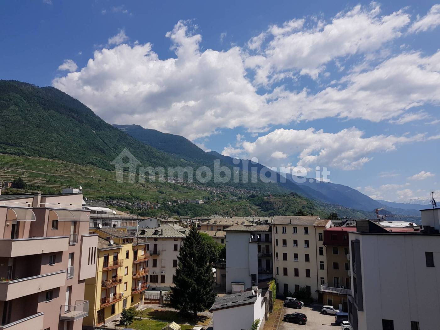 Quadrilocale da ristrutturare, Centro, Sondrio