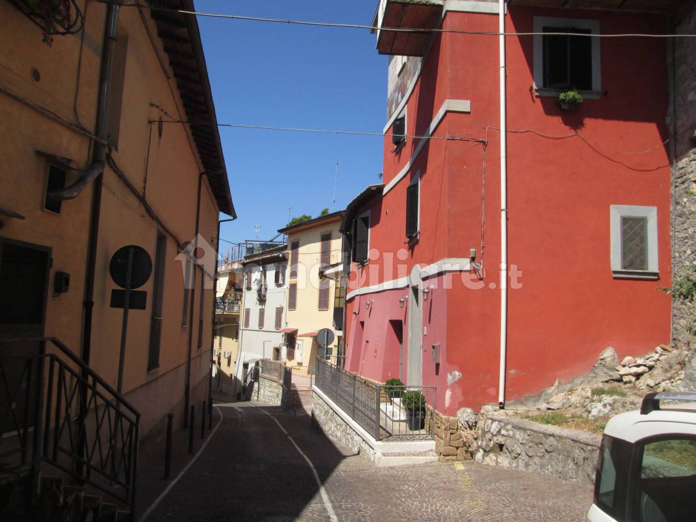 Trilocale via Borgo Giuseppe Garibaldi, Centro, Ceccano