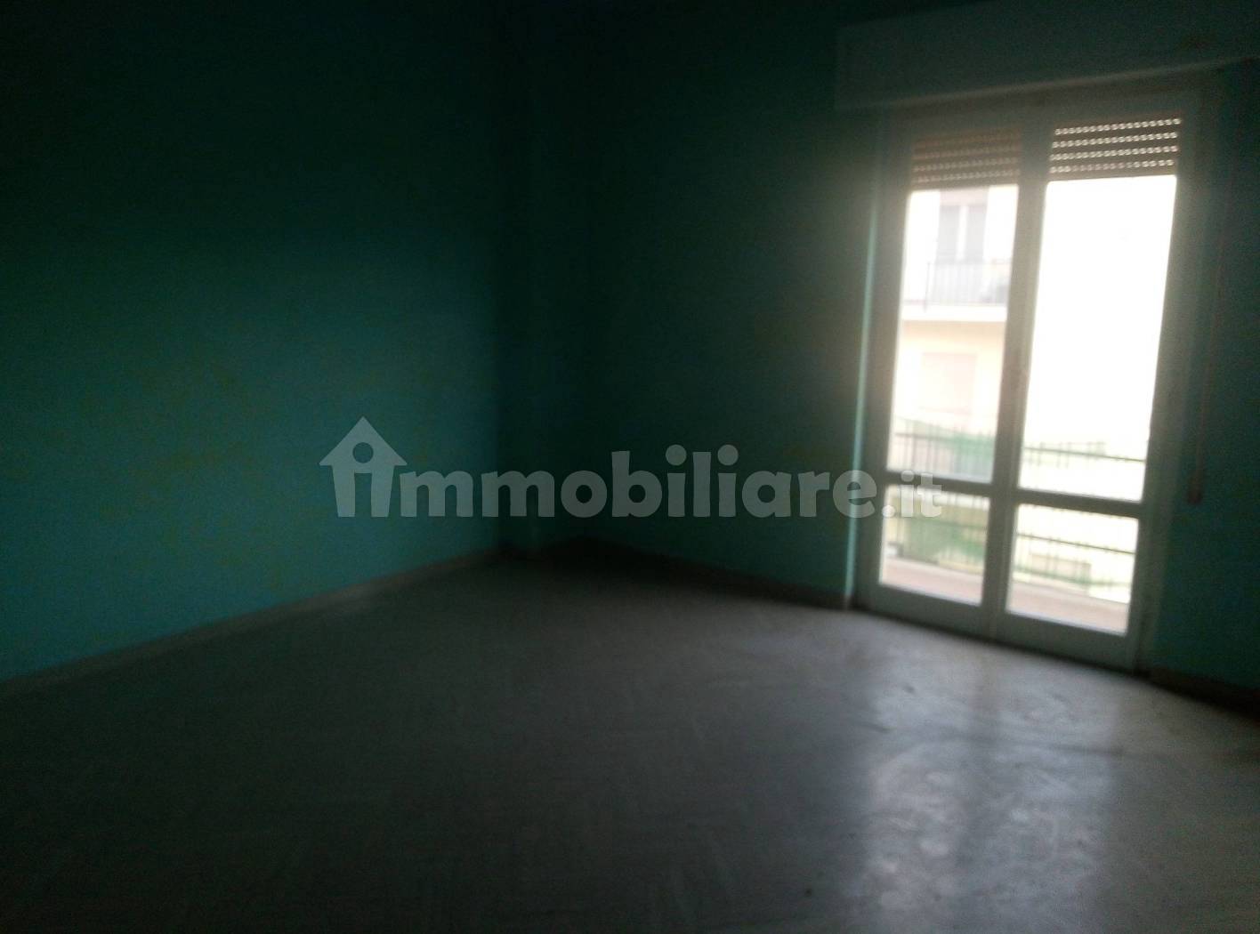 Quadrilocale da ristrutturare, terzo piano, Cesure - Valenza, Terni