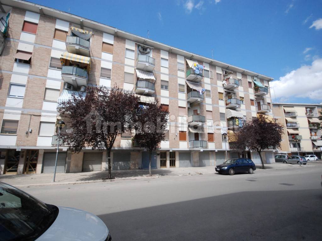 Trilocale via Vittorio Bachelet 20, San Pio X, Foggia