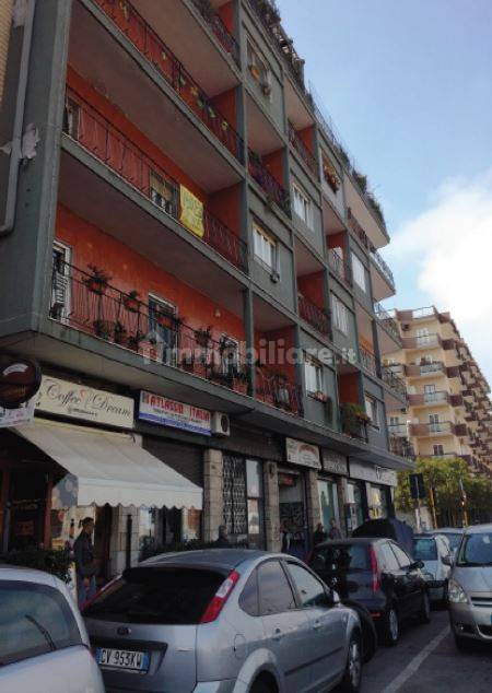 Locale commerciale via Giuseppe Capruzzi 256, Bari, rif. 75926996 ...