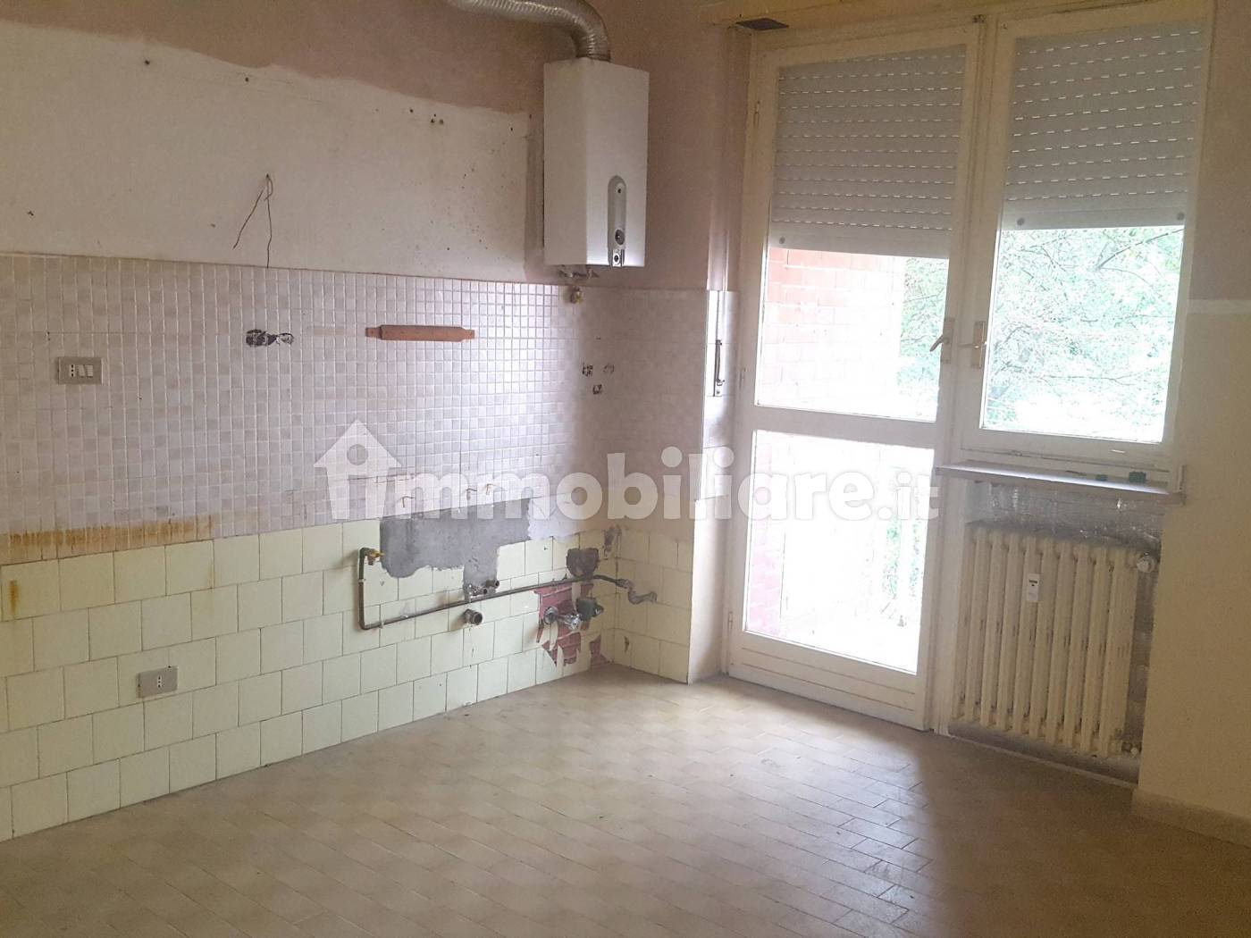 Trilocale via Cristoforo Colombo, Centro, Crescentino