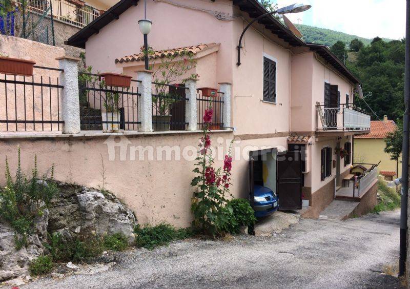 Appartamento via san berardo, Colli Di Montebove, Carsoli
