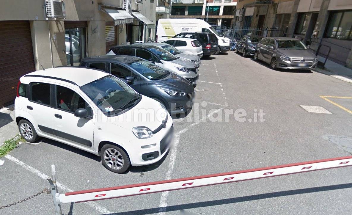 Garage - Box in Vendita