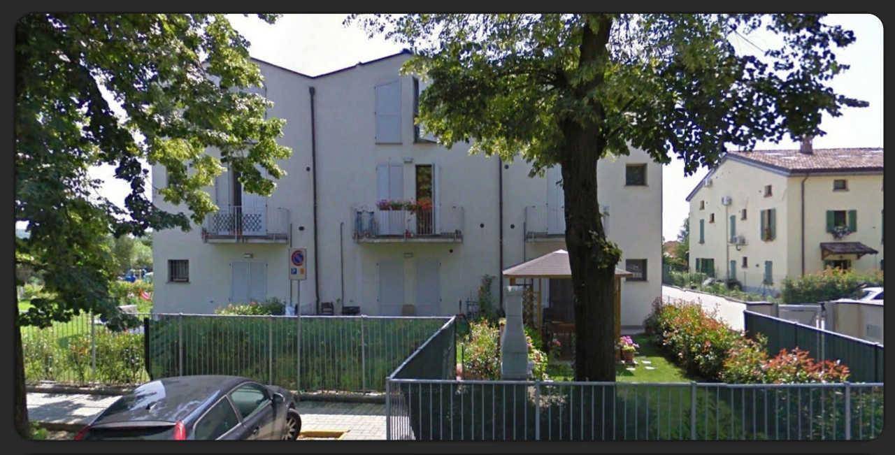 Trilocale ottimo stato, ultimo piano, San Prospero, Parma