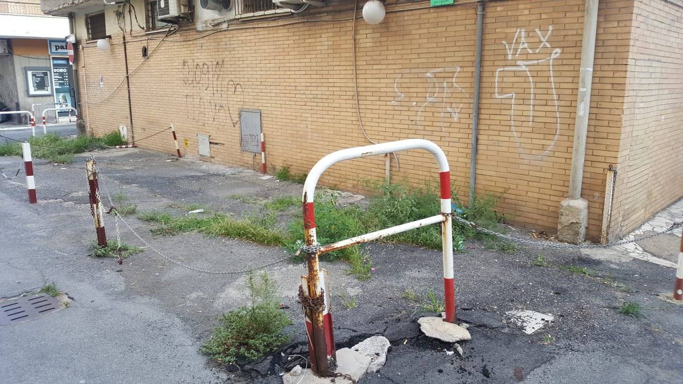 Posto auto - moto in Vendita