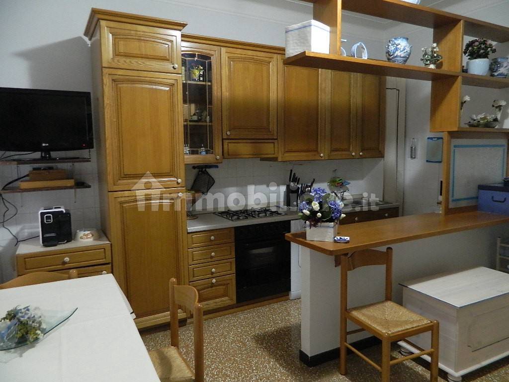 Bilocale corso Bagni 81, Centro, Acqui Terme