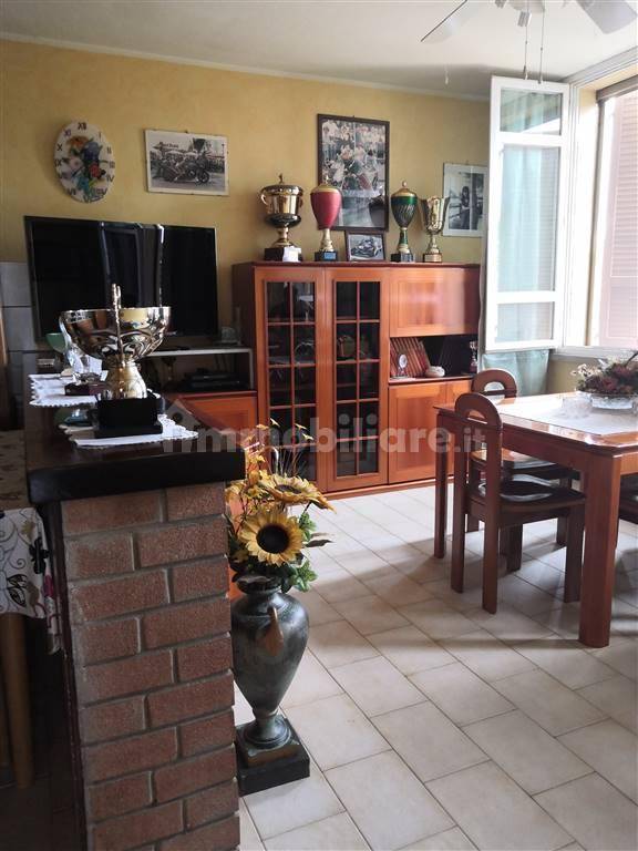 Trilocale buono stato, secondo piano, Centro, Pegognaga