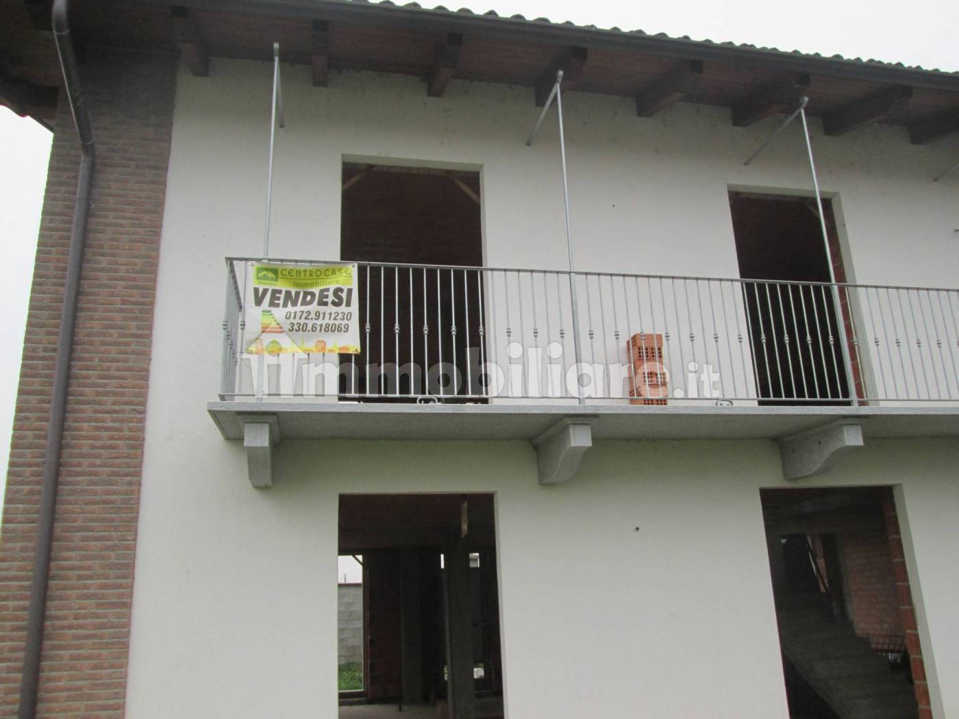 Villa bifamiliare, nuova, 130000 m², Centro, Moretta